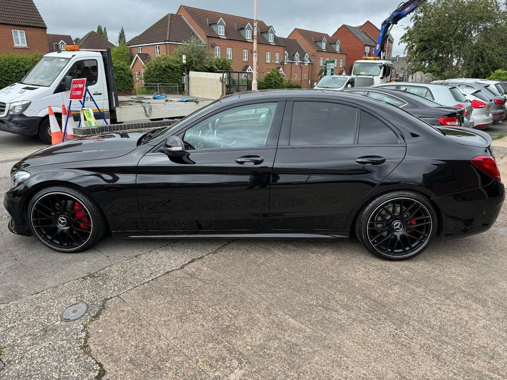 Mercedes C Class Alloy Wheels Matt Black AMG Style – Carbon Accents
