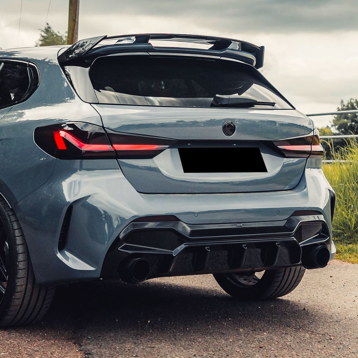 BMW 1 Series F40 Spoiler Gloss Black Performance Style – Carbon Accents