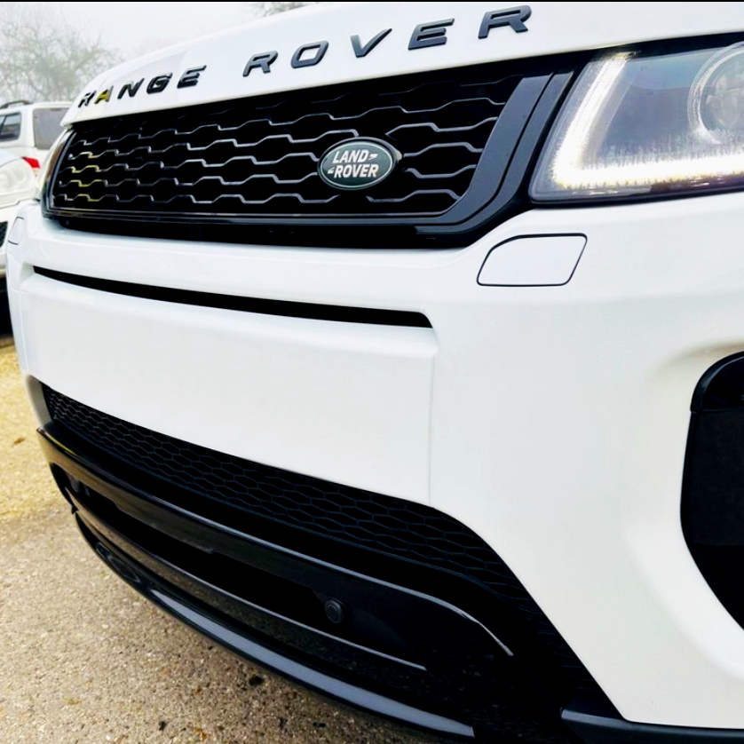 Range Rover Evoque L538 Grill Gloss Black Diamond Style – Carbon Accents